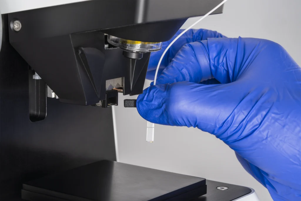 i-Rheo-optical assay: Measuring the viscoelastic properties of ...